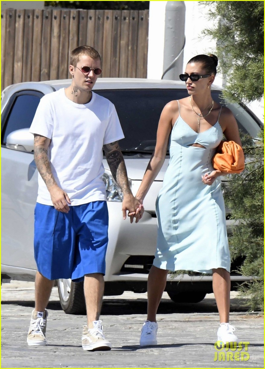 Justin & Hailey Bieber Spotted in Greece During Their Romantic European ...