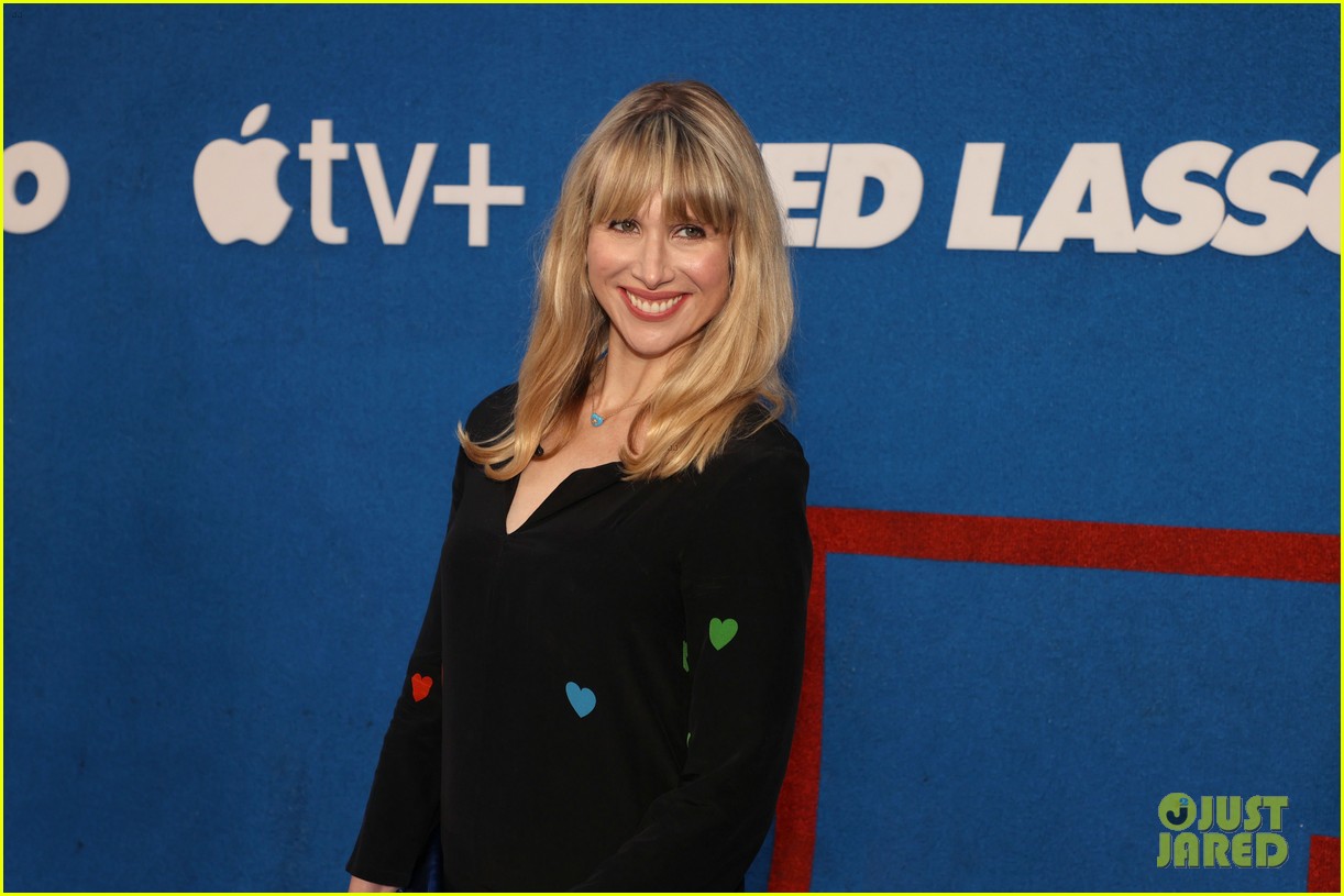 Sophia Bush & Kesha Hit the Blue Carpet at 'Ted Lasso' Season Two ...