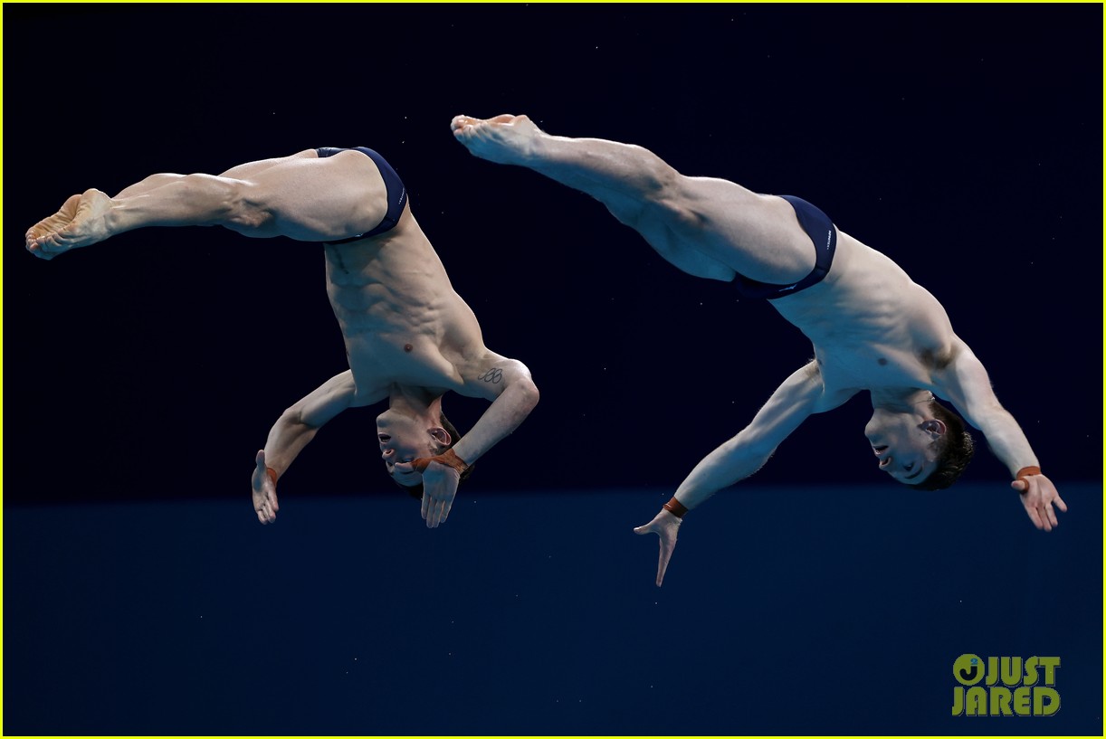 Tom Daley Wins Olympic Gold with Matty Lee, His Husband Dustin Lance ...