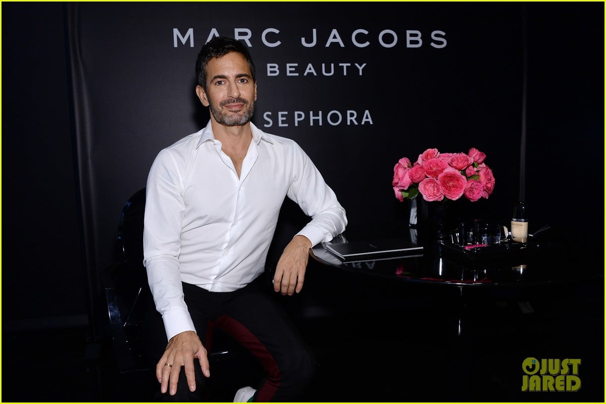 Marc Jacobs Documents Facelift While Recovering in Oxygen Chamber ...