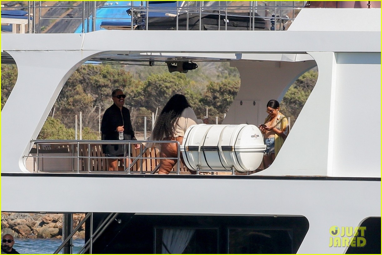 Photo: lizzo boat day in green bikini 75 | Photo 4582931 | Just Jared ...
