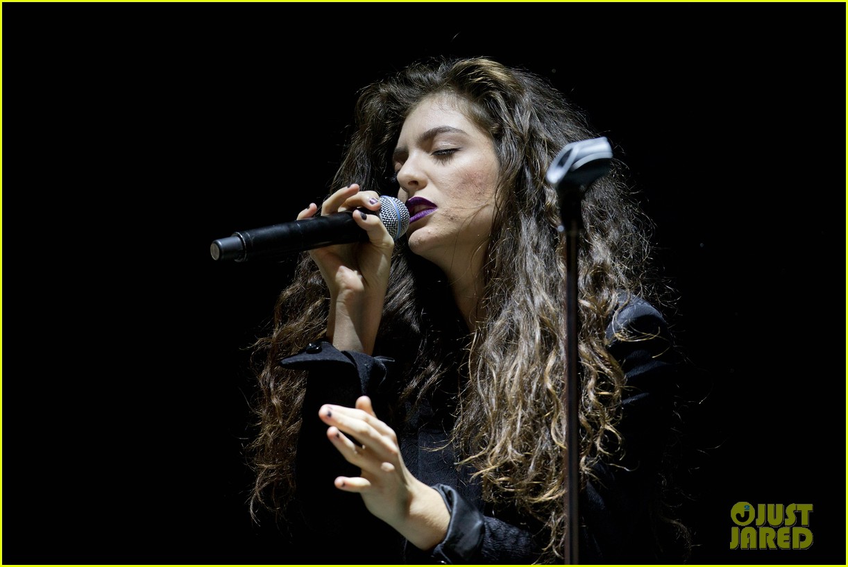 Lorde Reveals the Meaning Behind New Song 'Stoned at the Nail Salon ...