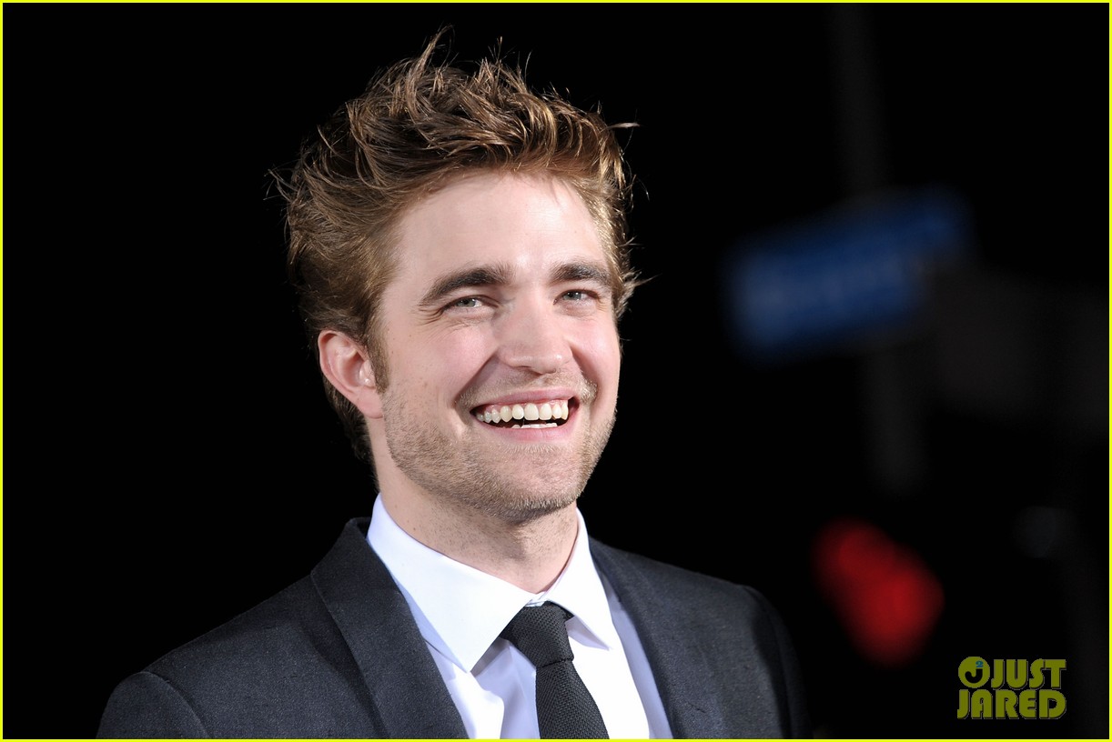 Taron Egerton Replacing Robert Pattinson in 'Stars at Noon' - Here's ...