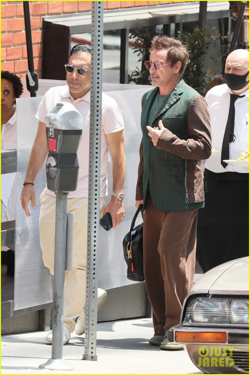 Robert Downey Jr. Steps Out in Eclectic Ouftit After Announcing Cool ...
