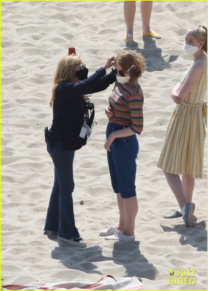 Steven Spielberg Films a Beach Scene for 'The Fabelmans' with Newcomer ...
