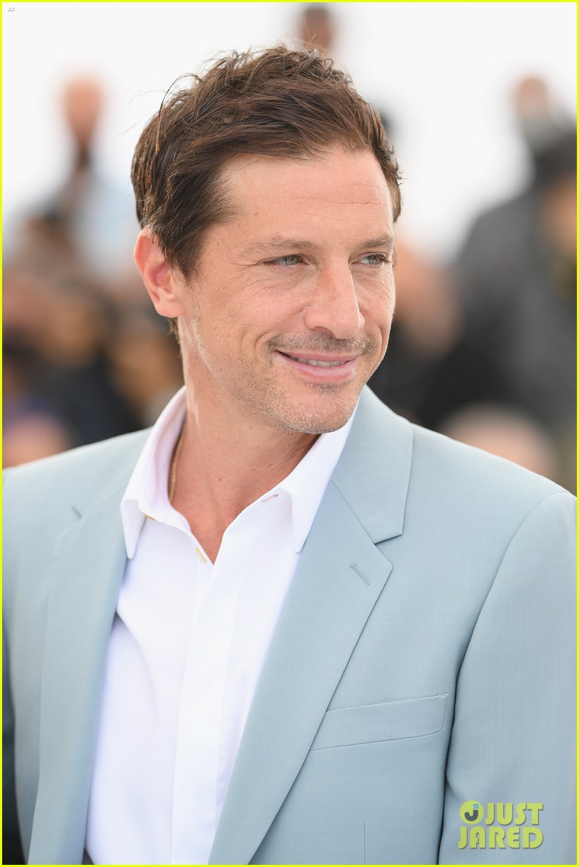 Simon Rex Is Getting Oscar Buzz for Comeback Movie 'Red Rocket' at ...