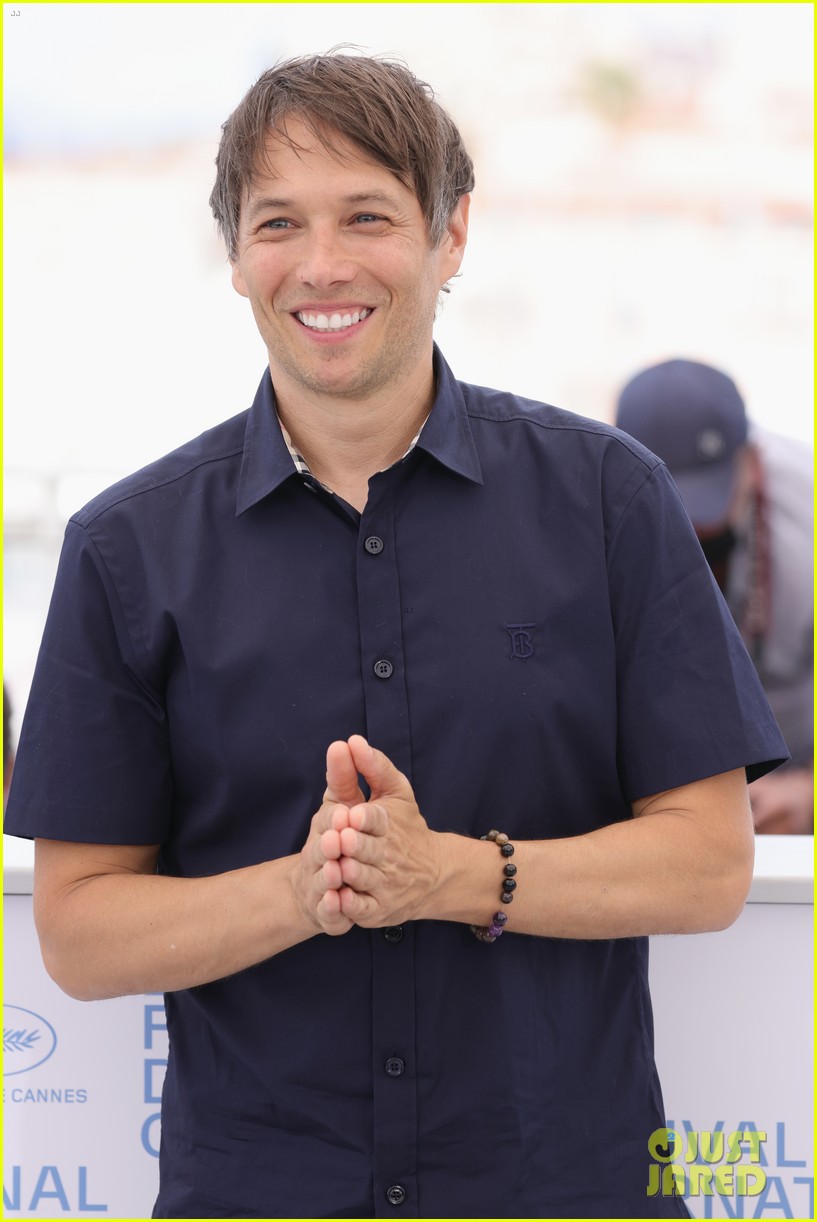 Simon Rex Is Getting Oscar Buzz for Comeback Movie 'Red Rocket' at ...