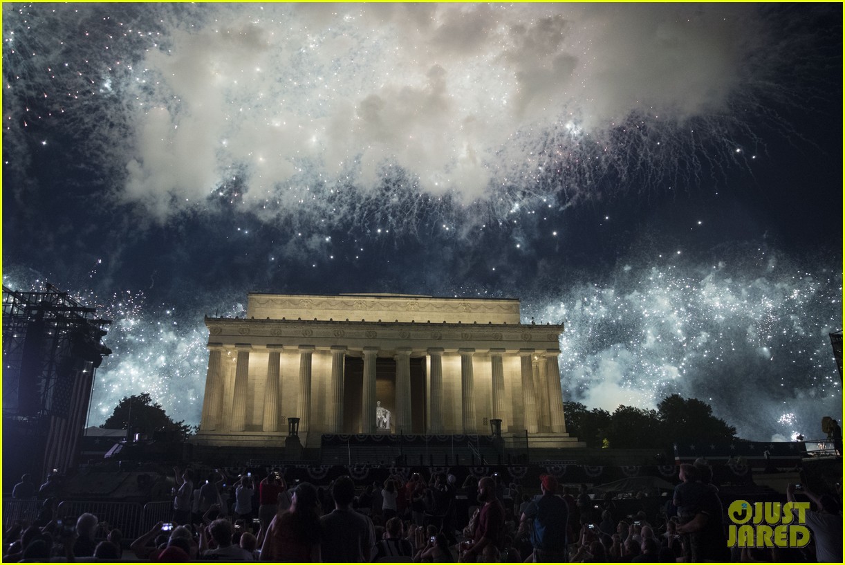 'A Capitol Fourth' 2021 - Performers, Host, & Celebrity Guest List ...