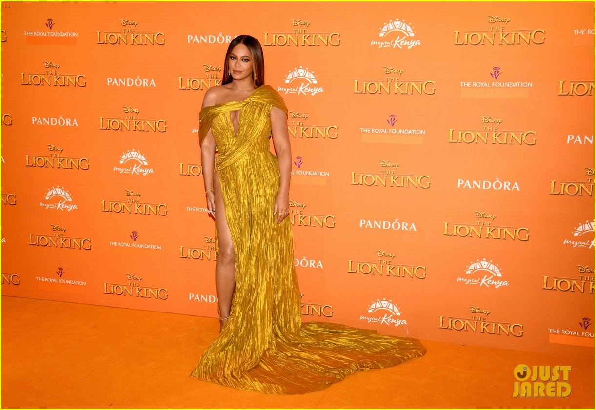 Beyonce Is Building A Honey Farm With Bees!: Photo 4603276 | Beyonce ...