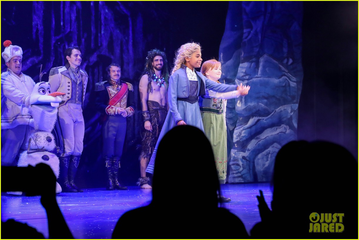 'Frozen,' Starring Samantha Barks as Elsa, Opens in London with a ...