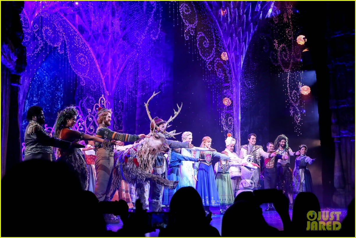 'Frozen,' Starring Samantha Barks as Elsa, Opens in London with a ...