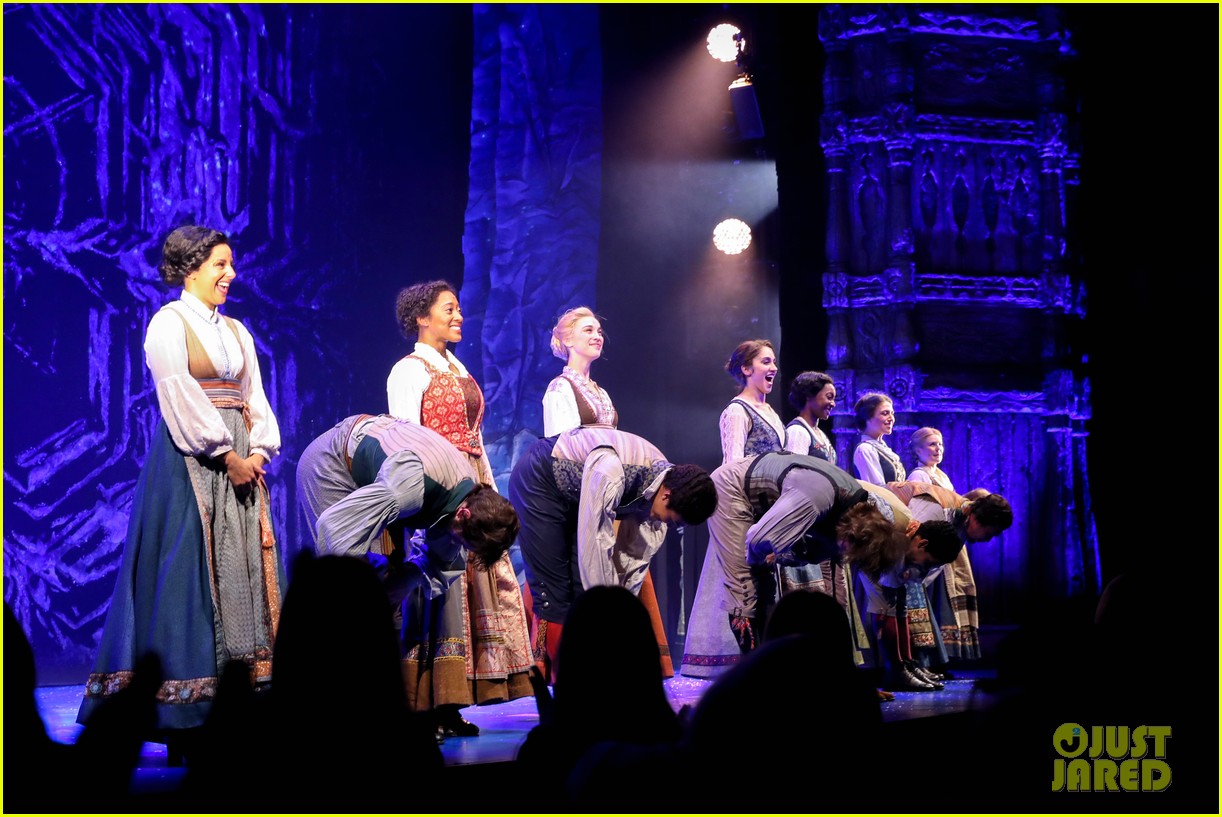 'Frozen,' Starring Samantha Barks as Elsa, Opens in London with a ...