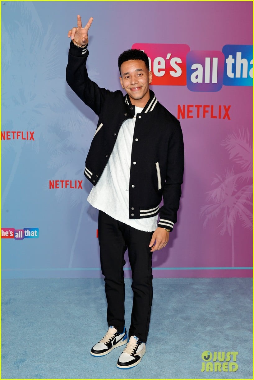 Addison Rae Attends Premiere of Her First-Ever Movie, Netflix's 'He's ...