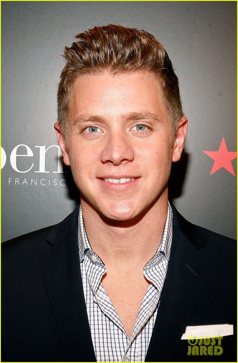 The Bachelorette's Jef Holm Gets Restraining Order Against Former ...