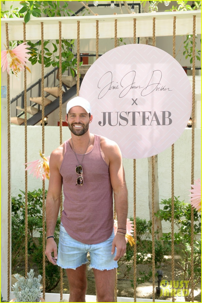 The Bachelorette's Jef Holm Gets Restraining Order Against Former ...