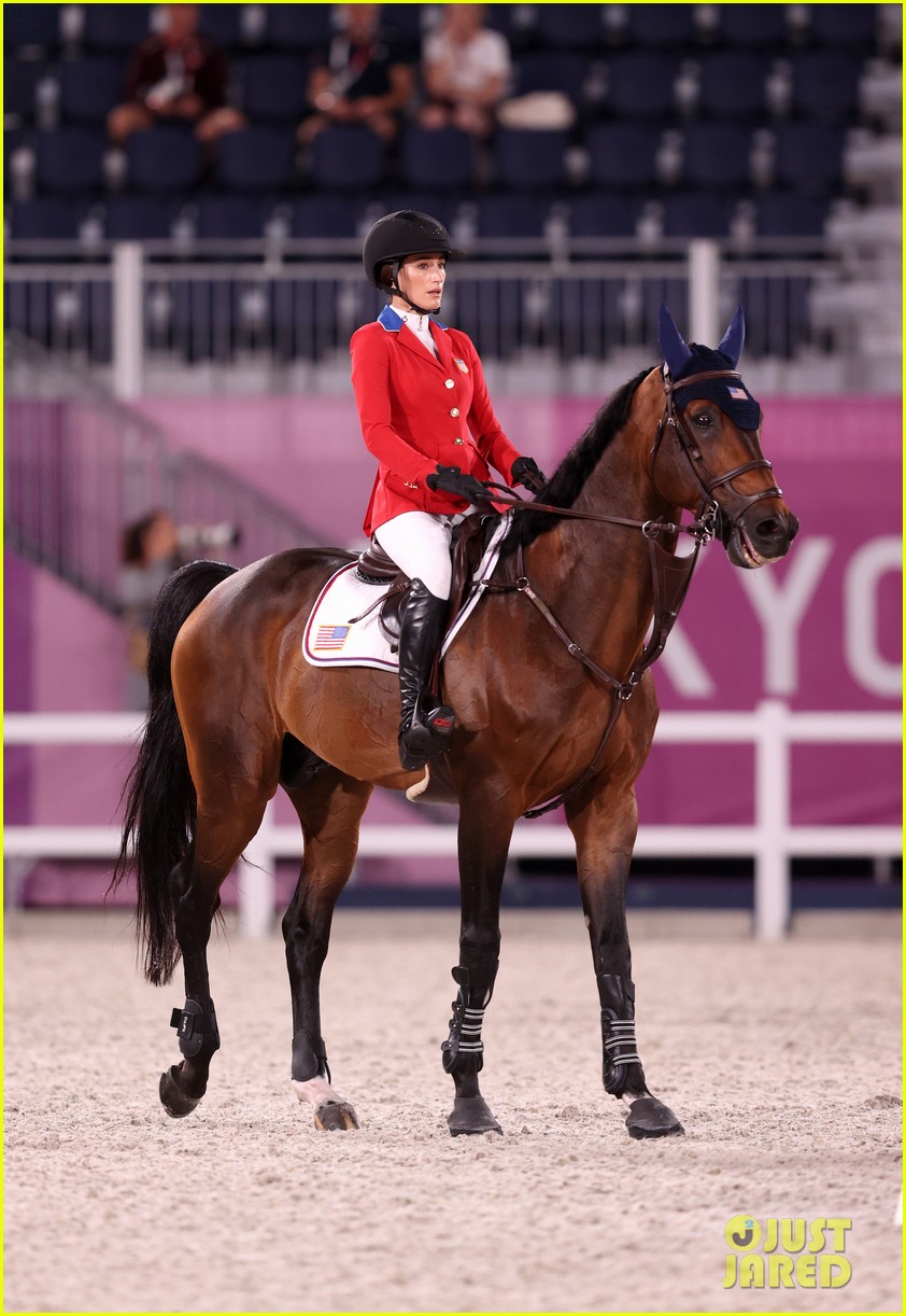 Jessica Springsteen & U.S. Equestrian Team Win Silver in Show Jumping ...