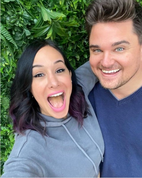 'RHOC' Original Star Jo De La Rosa Is Engaged To Composer Taran Gray ...