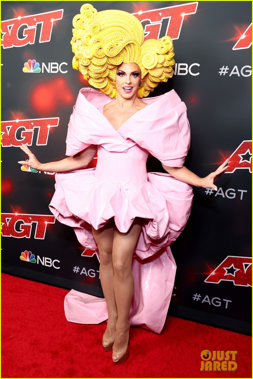 Sofia Vergara & Heidi Klum Rule The Red Carpet At 'AGT's First Live Show: Photo 4602816 | Heidi ...