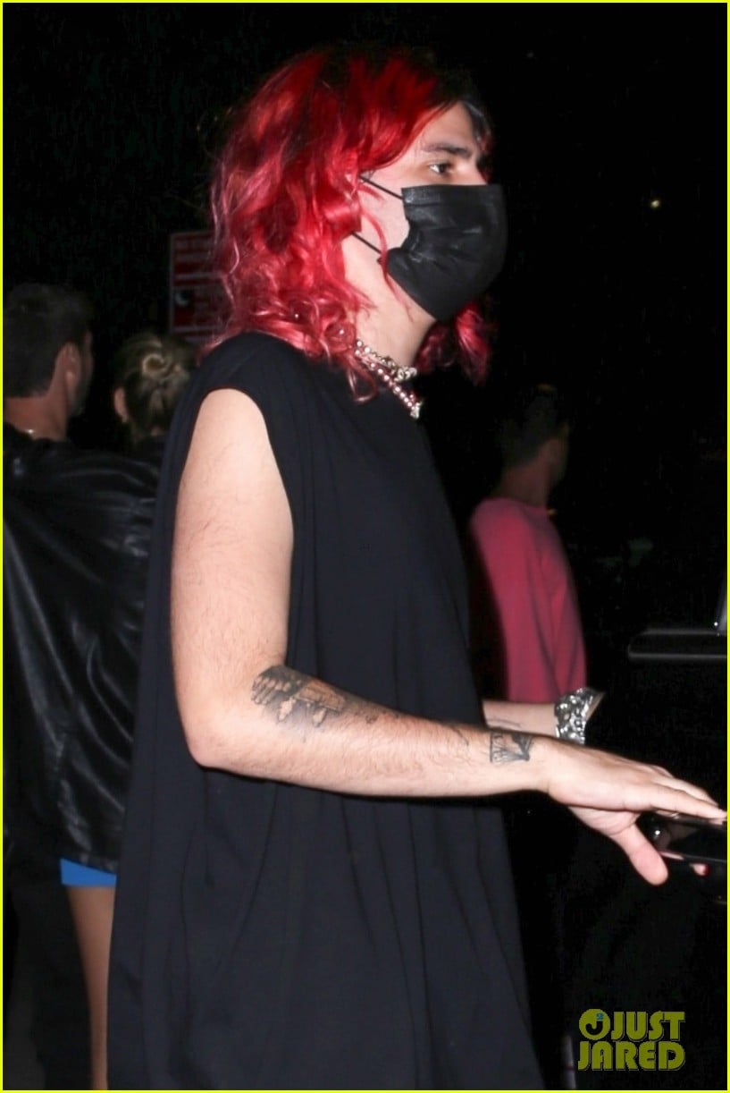 Addison Rae & Boyfriend Omer Fedi Spend the Day in NYC Ahead of Her ...