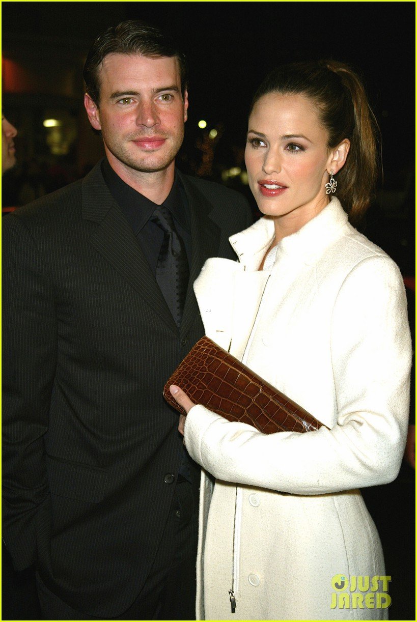 Scott Foley Reveals Where He Stands with Ex Wife Jennifer Garner, How ...