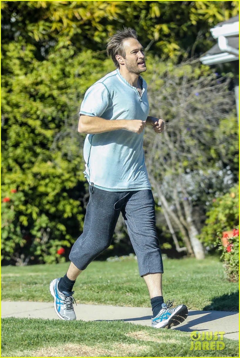 Jennifer Garner Enjoys Very Rare Day Out with On-Again Boyfriend John ...