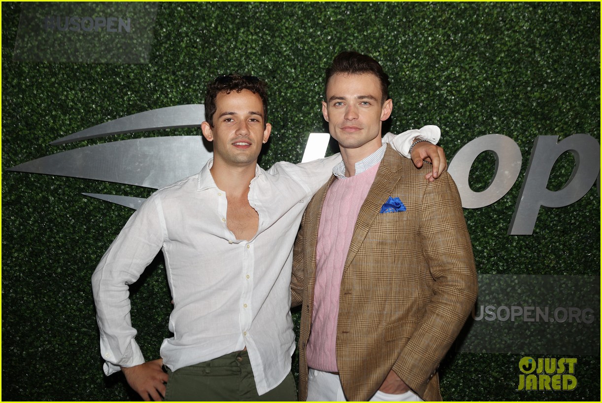 'Gossip Girl' Stars Eli Brown & Thomas Doherty Buddy Up for U.S. Open ...