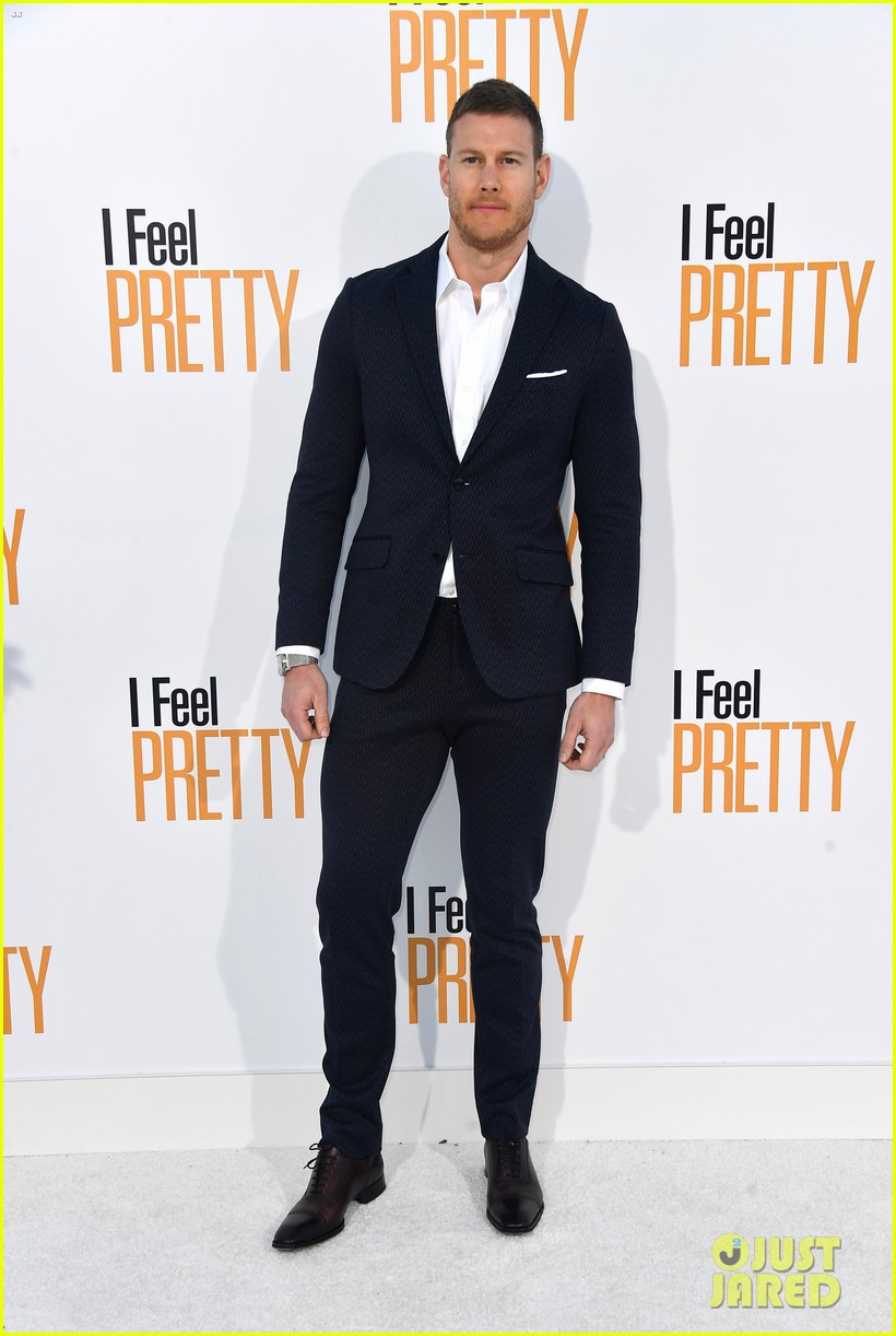 Tom Hopper & Kat Graham to Star in Netflix Rom-Com 'Love in the Villa ...