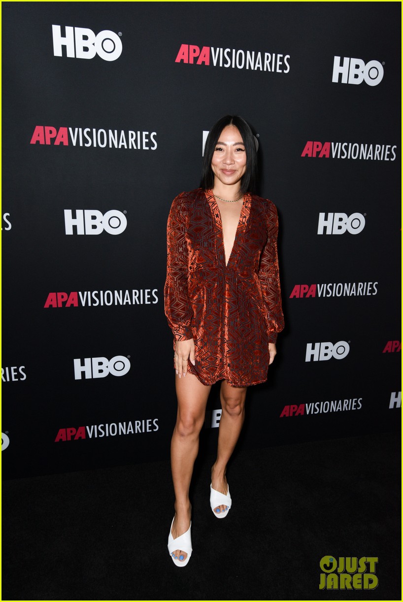 Jamie Chung & Daniel Dae Kim Hug It Out During HBO's APA Visionaries ...