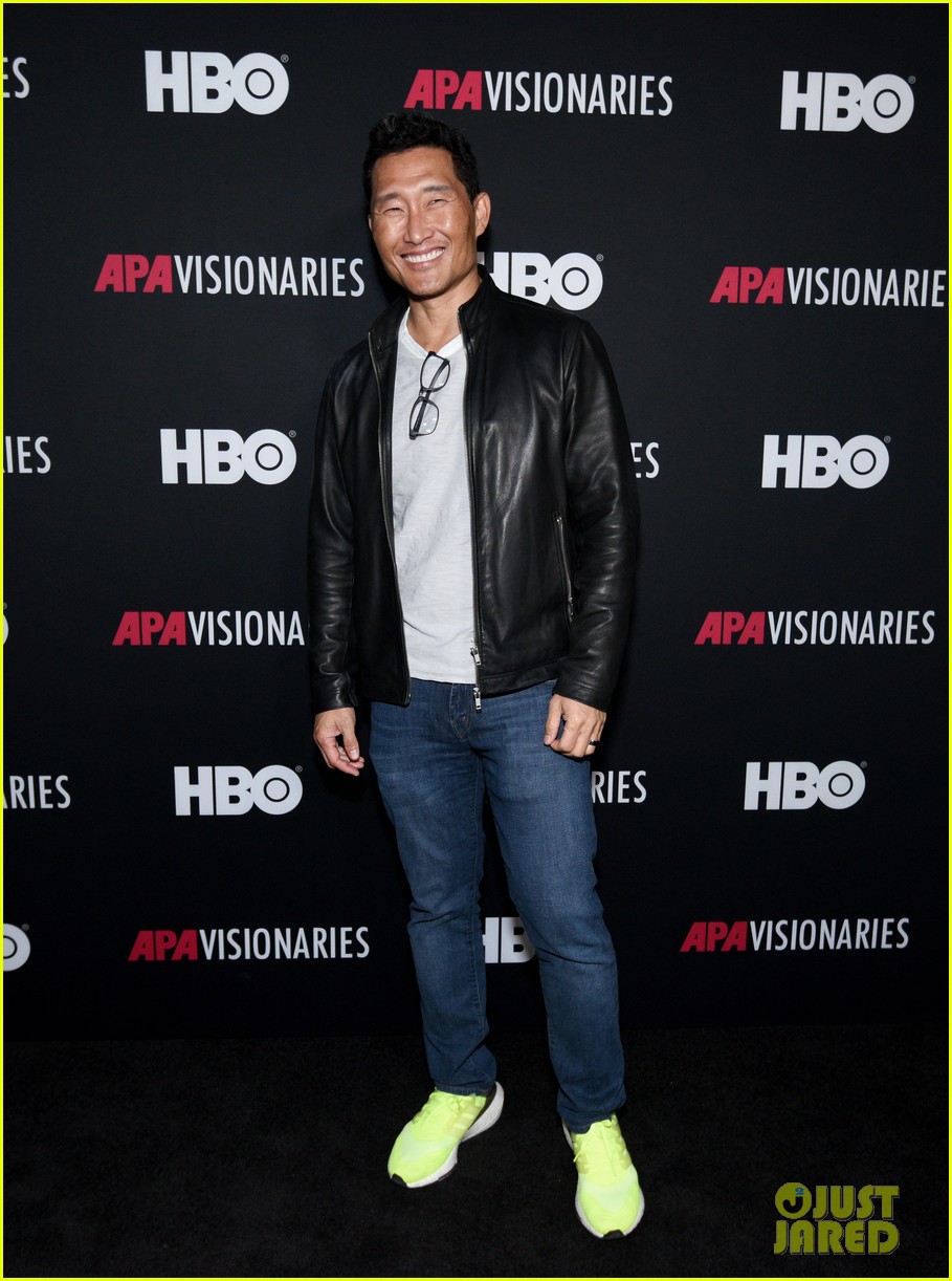 Jamie Chung & Daniel Dae Kim Hug It Out During HBO's APA Visionaries ...