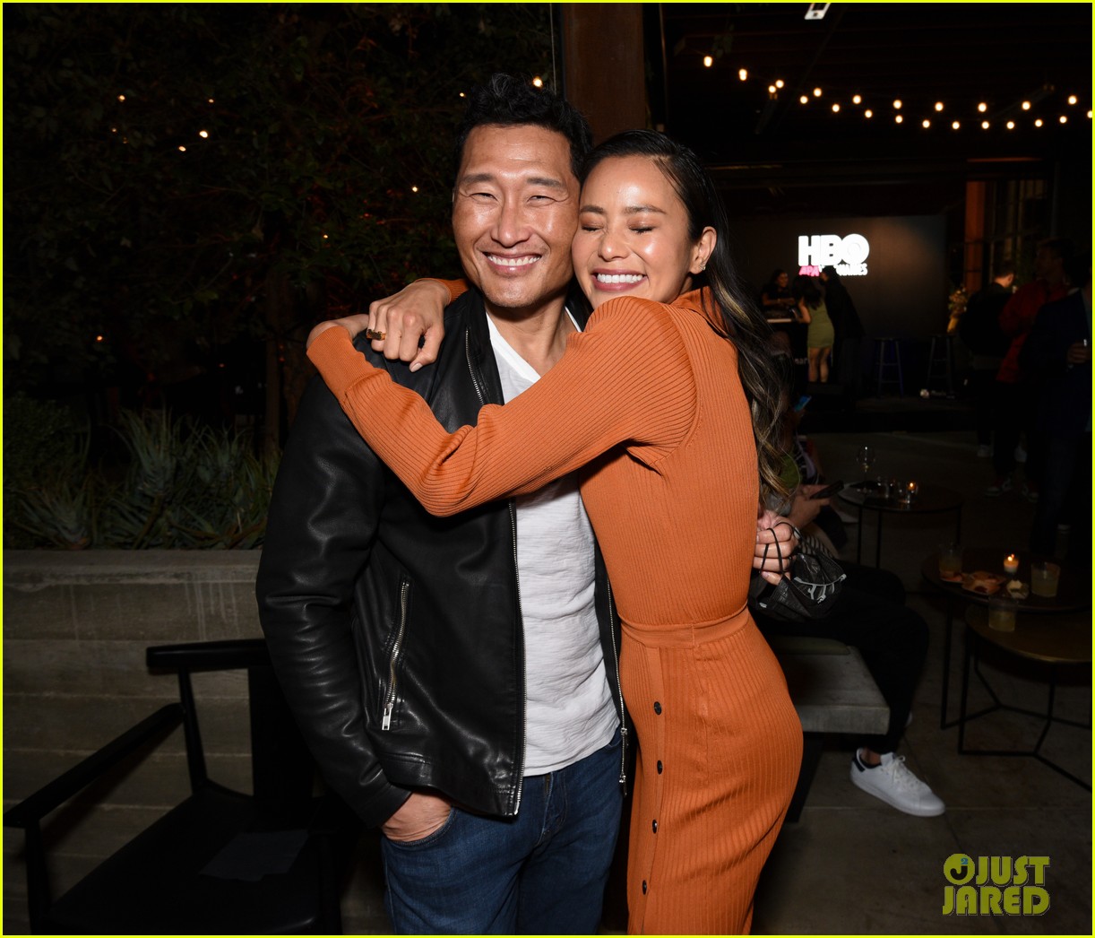 Jamie Chung & Daniel Dae Kim Hug It Out During HBO's APA Visionaries ...