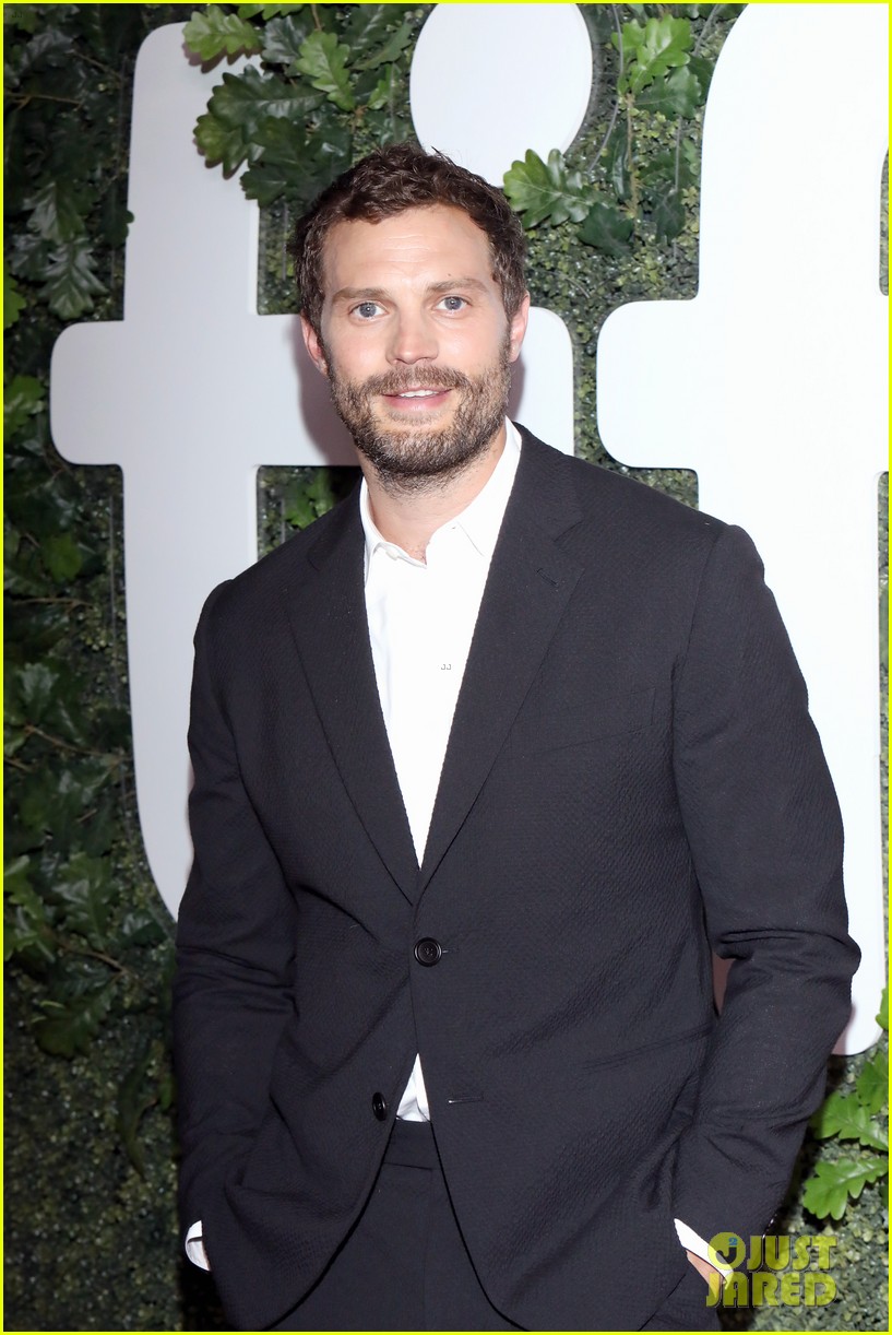 Jamie Dornan Attends the Premiere of 'Belfast' at TIFF 2021: Photo ...