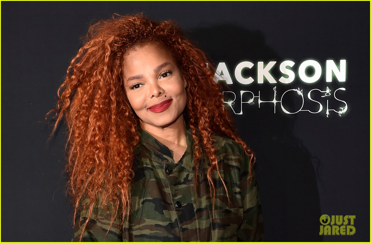 Janet Jackson Debuts Documentary Trailer, Featuring Mariah Carey, Missy ...