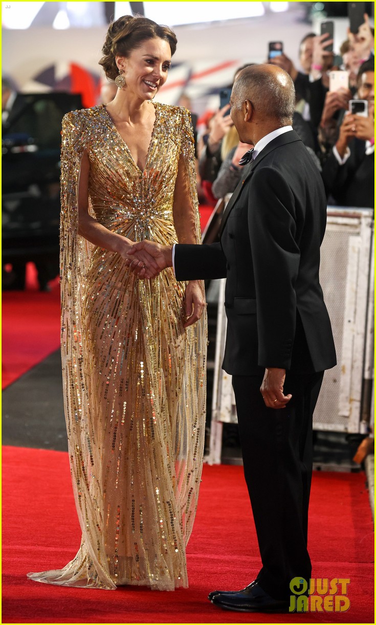 Kate Middleton & Prince William Have a Royal Date Night at 'No Time to Die' Premiere: Photo ...