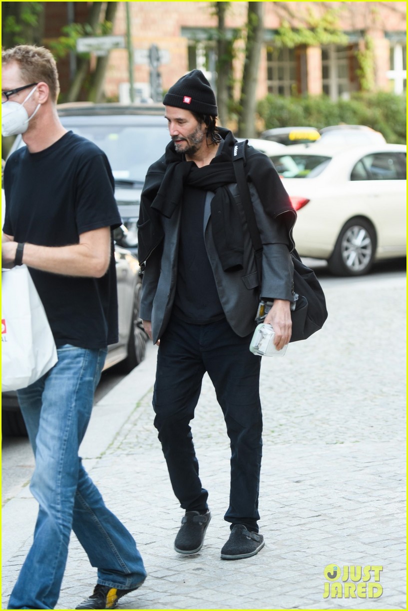 Keanu Reeves Spotted Out in Berlin After 'Matrix' Trailer Announcement ...