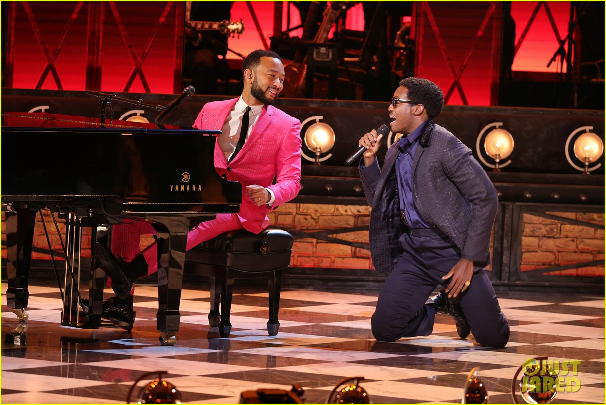 John Legend Joins the Cast of 'Aint' Too Proud' for Performance During ...