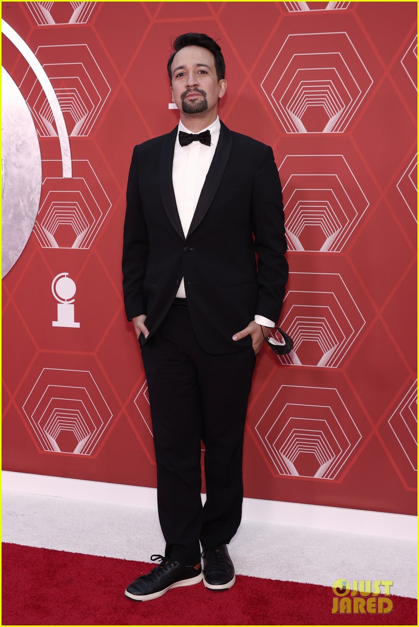 Lin-Manuel Miranda Hits Tony Awards 2020 Red Carpet Ahead of 'Freestyle ...