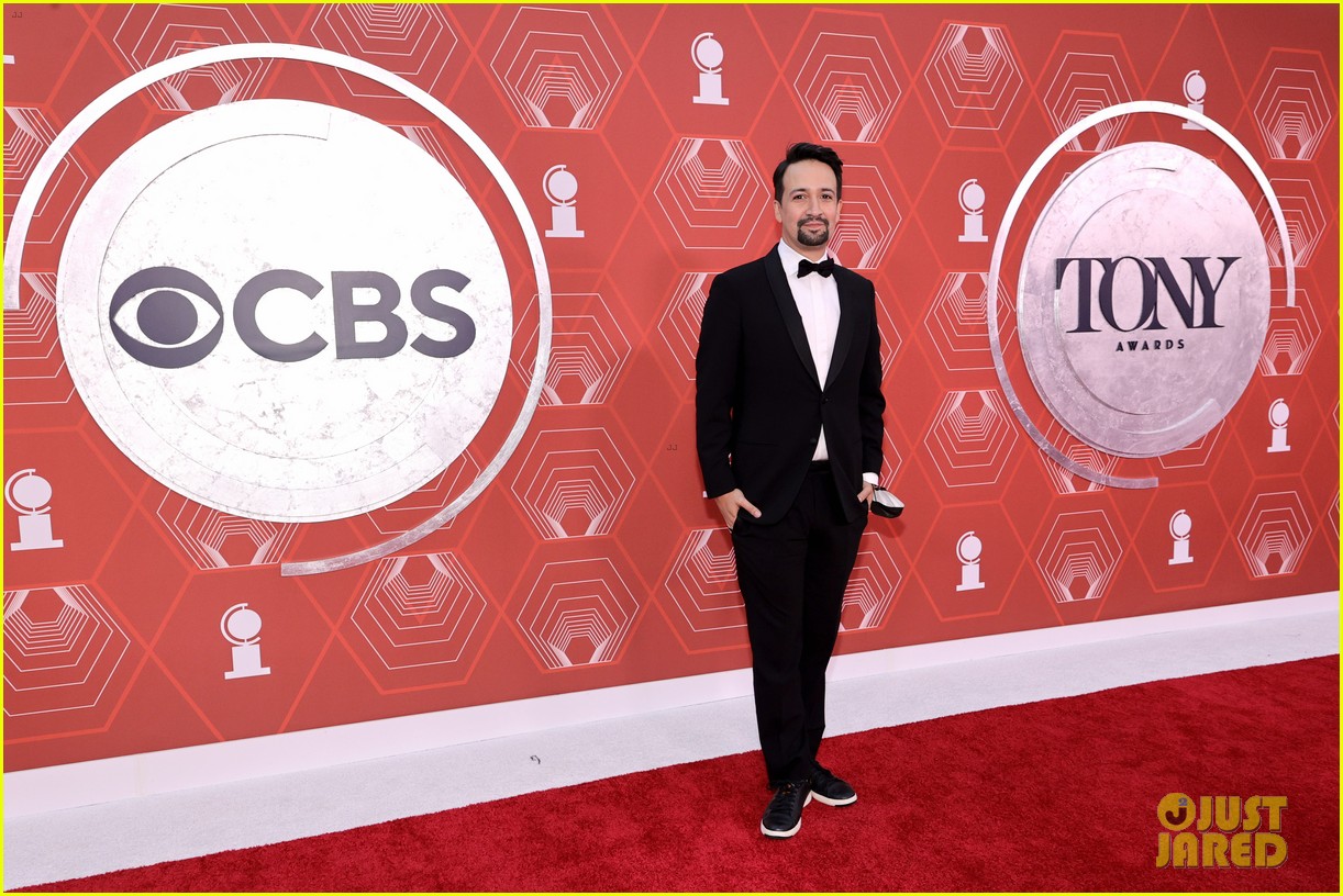 Lin-Manuel Miranda Hits Tony Awards 2020 Red Carpet Ahead of 'Freestyle ...