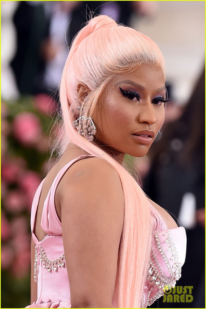 Nicki Minaj Says She's Skipping Met Gala 2021 in Since-Deleted Tweet ...