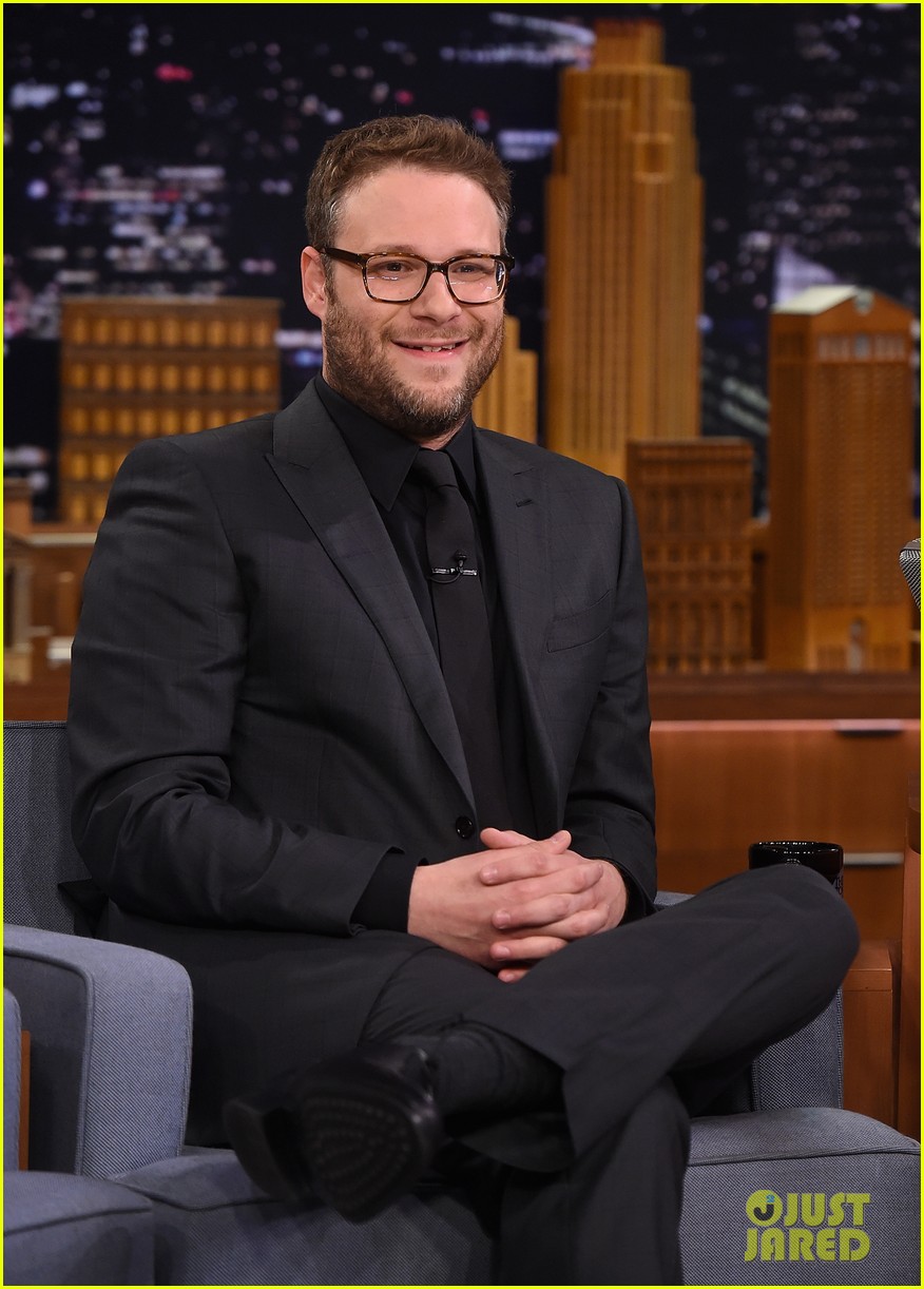 Seth Rogen Changes Up His Look, New Selfie Gets Lots of Attention ...