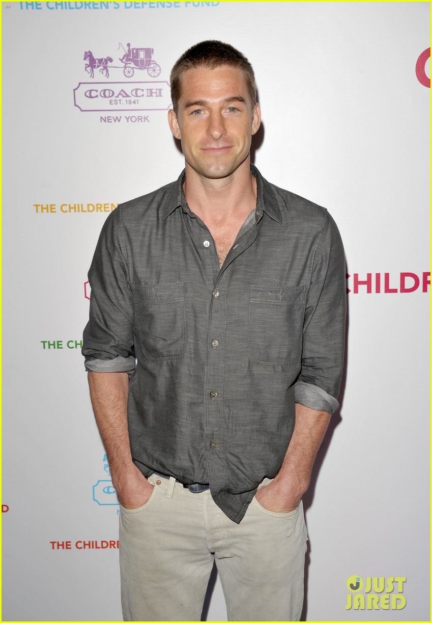 Scott Speedman Joins 'Grey's Anatomy' Season 18 as a Series Regular ...