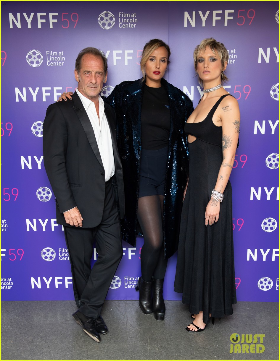 'Titane' Director Julia Ducournau Brings Stars Agathe Rousselle ...