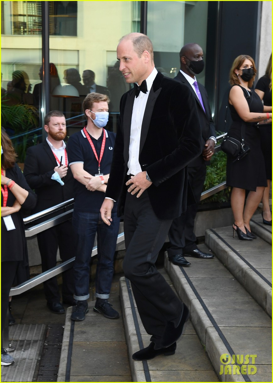 Prince William & David Beckham Both Look So Handsome Attending The Sun ...