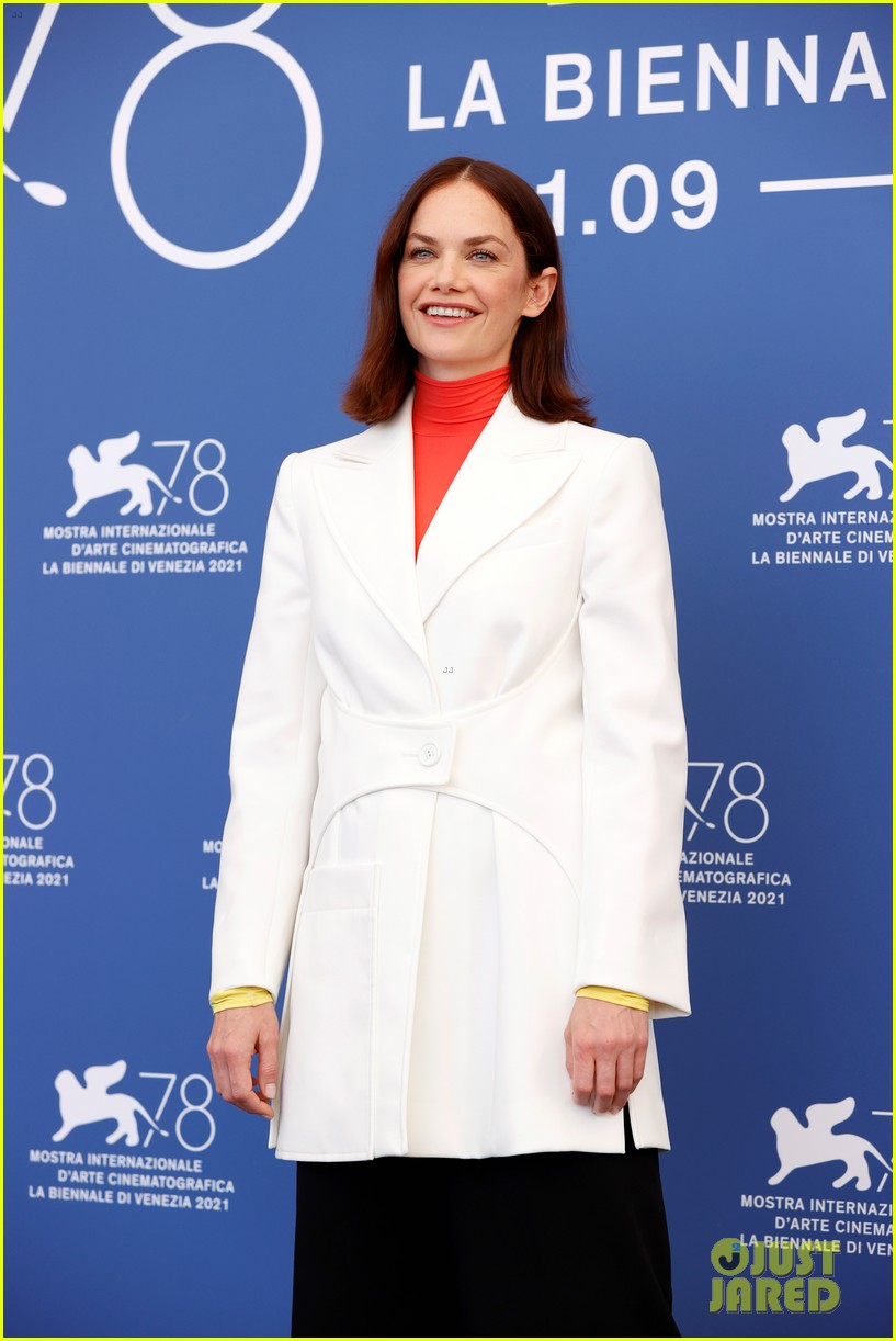 Ruth Wilson Steps Out for Venice Photo Call for 'True Things': Photo ...