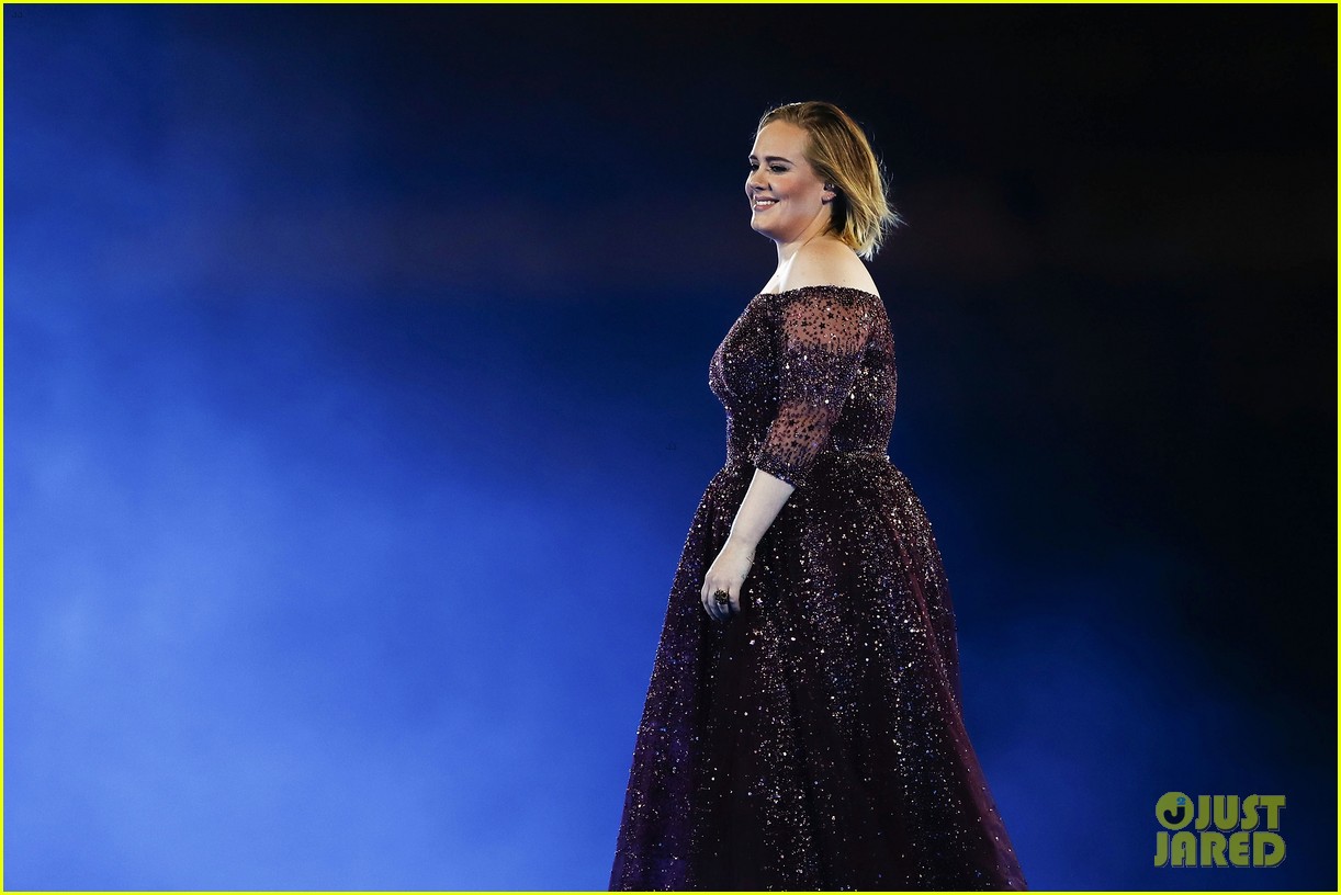 'Adele Is Back' Is Trending, New Website & Social Media Changes ...