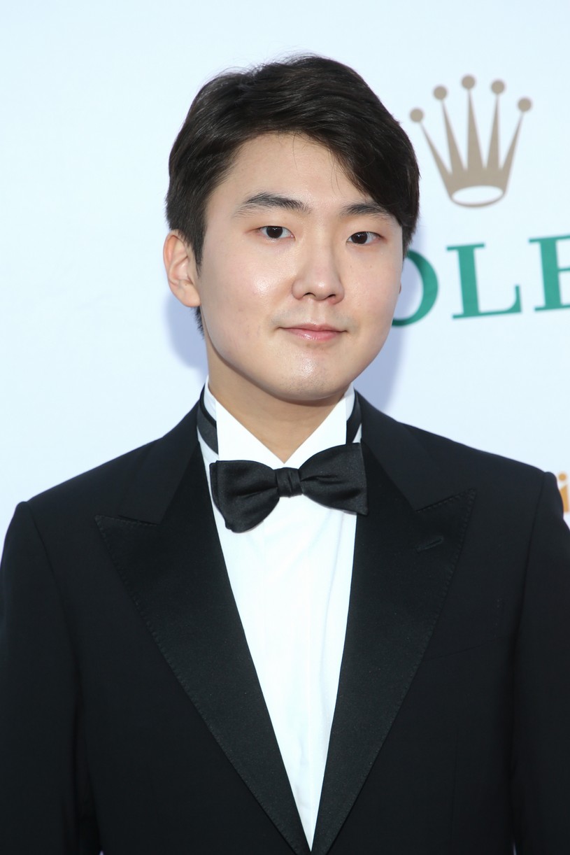 Angela Bassett, Cynthia Erivo & More Celebrate The Los Angeles ...