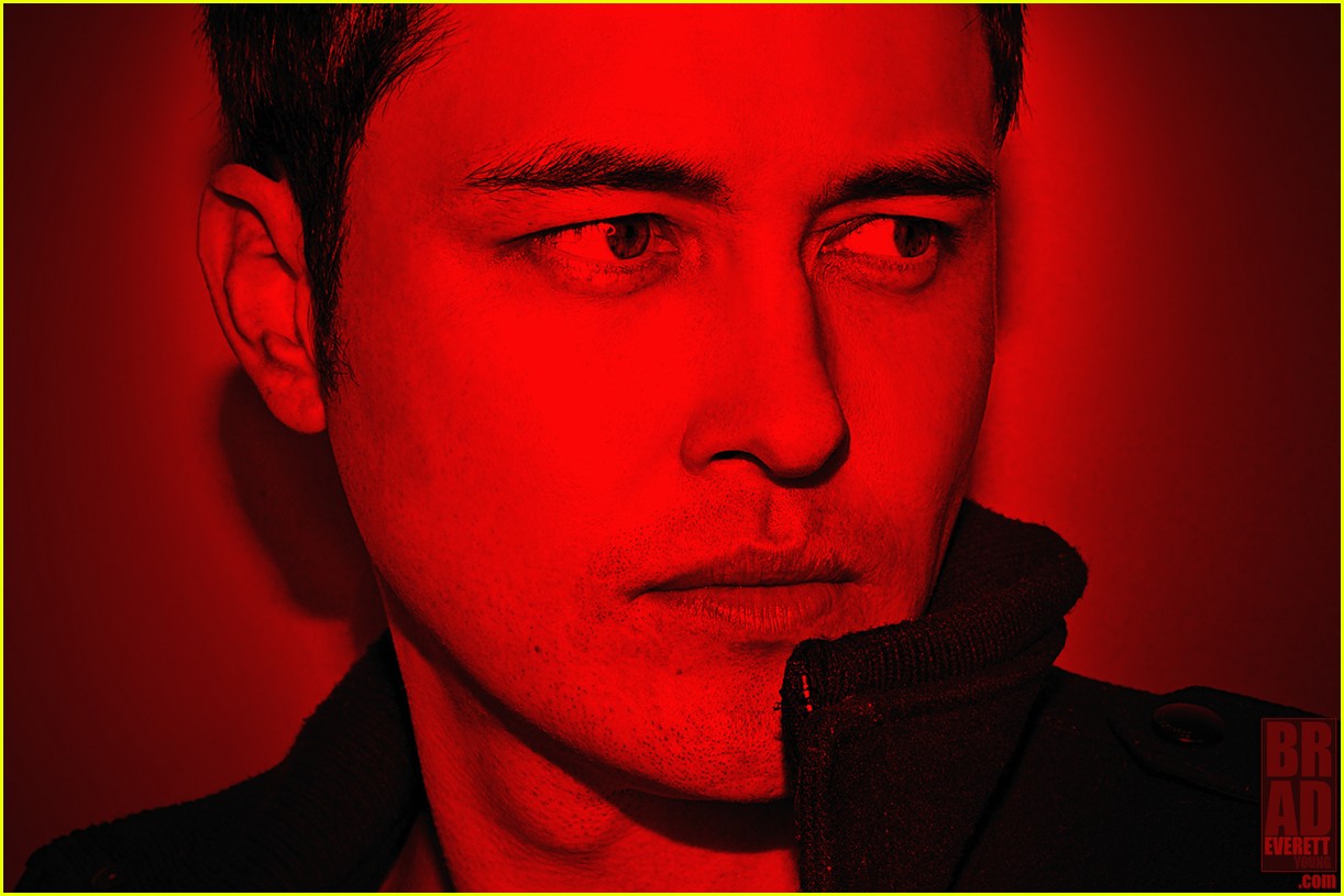 You's Christopher Sean Strikes a Pose in a Hot Photo Shoot (Exclusive ...