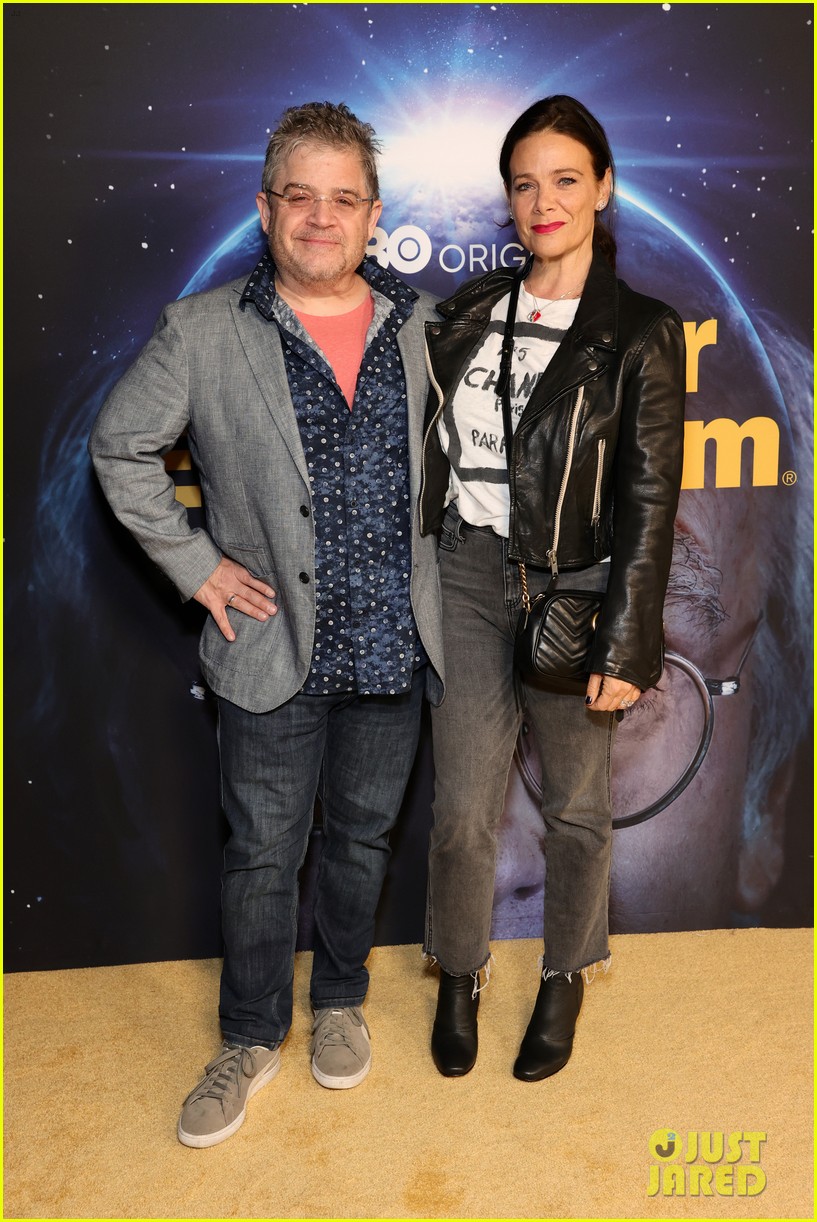 'Curb Your Enthusiasm' Cast Steps Out For Premiere Event & Teases 11th ...