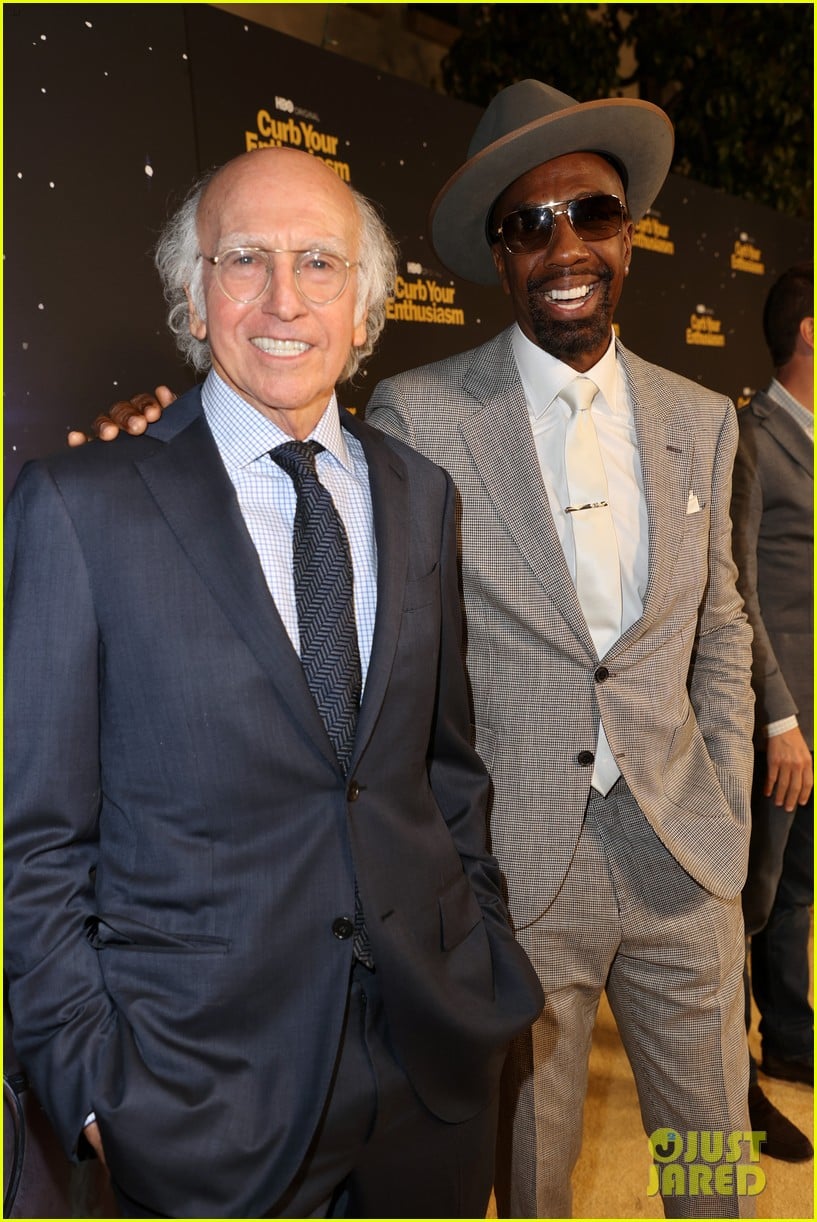 'Curb Your Enthusiasm' Cast Steps Out For Premiere Event & Teases 11th ...