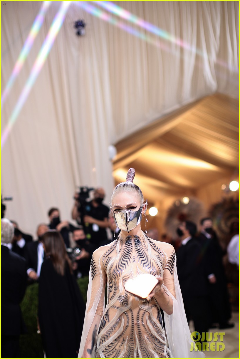 Photo: grimes carries sword metal mask met gala 12 | Photo 4637263 ...