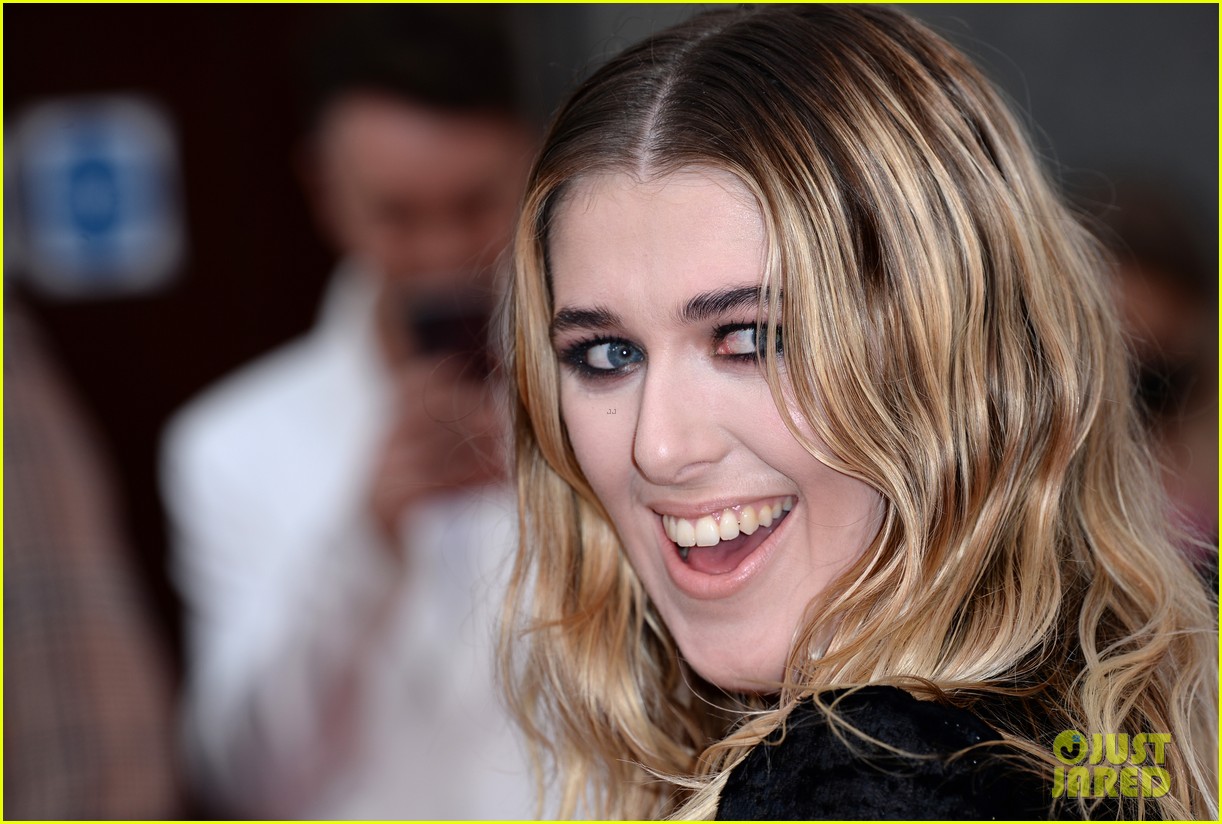 Honor Swinton Byrne Rocks A Shiny Trench Look For 'The Souvenir: Part ...